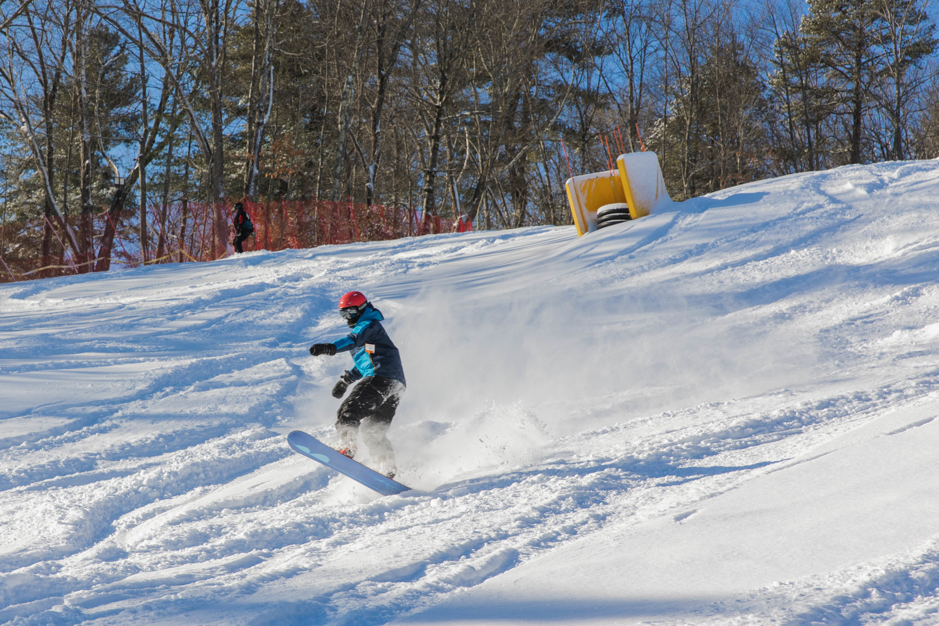 Nashoba Valley Ski Area – Skiing, Snowboarding, Lessons, Rentals, Tubing